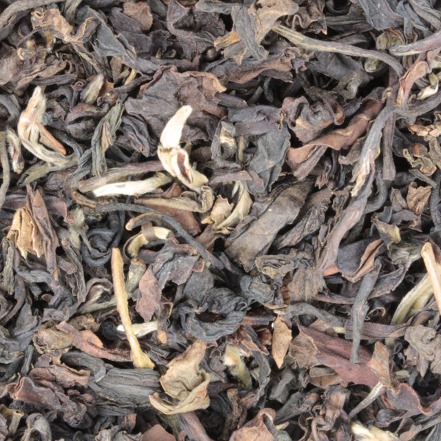 Review of De Theefabriek Formosa Super Fancy Black Dragon (o) by Teuvo ...