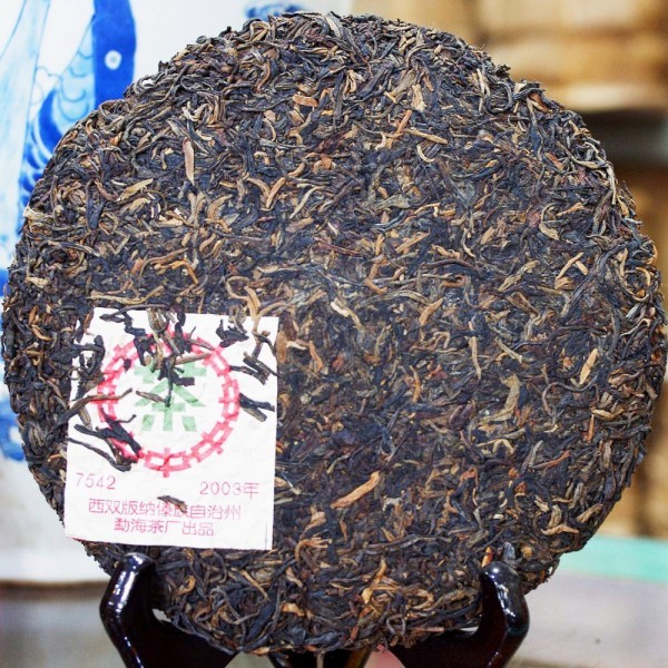 CNNP Menghai Tea Factory 7542 (2003) Raw Puer - Tea Classico - Ratings ...